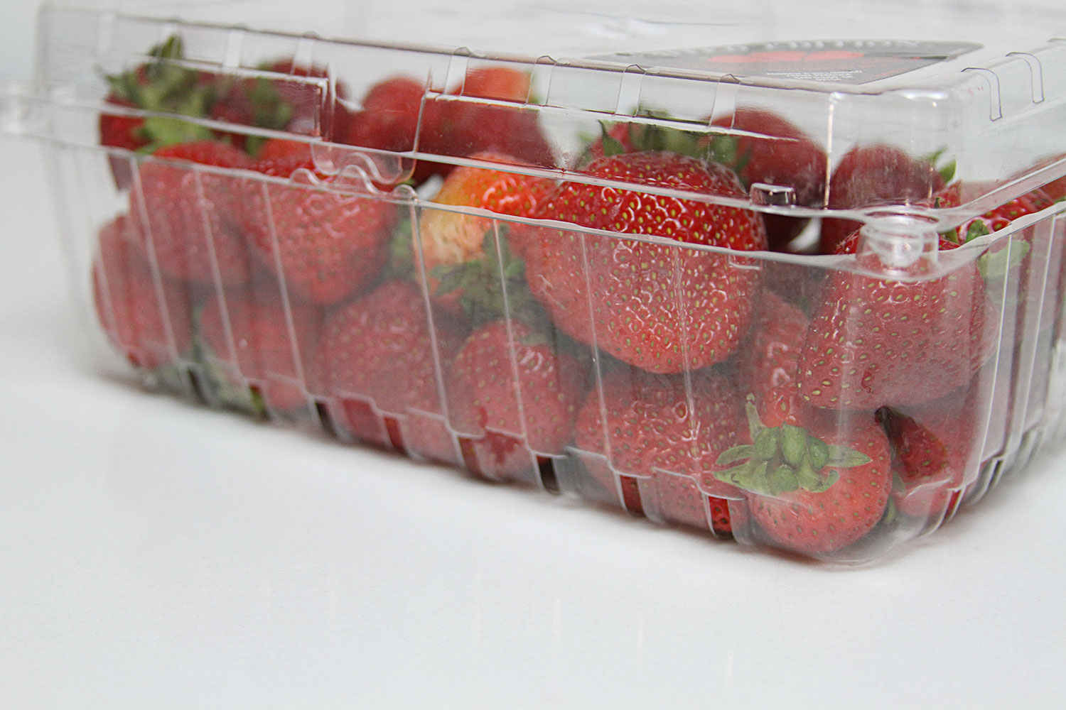 How to Store Strawberries & Keep Them Fresh - Shari's Berries