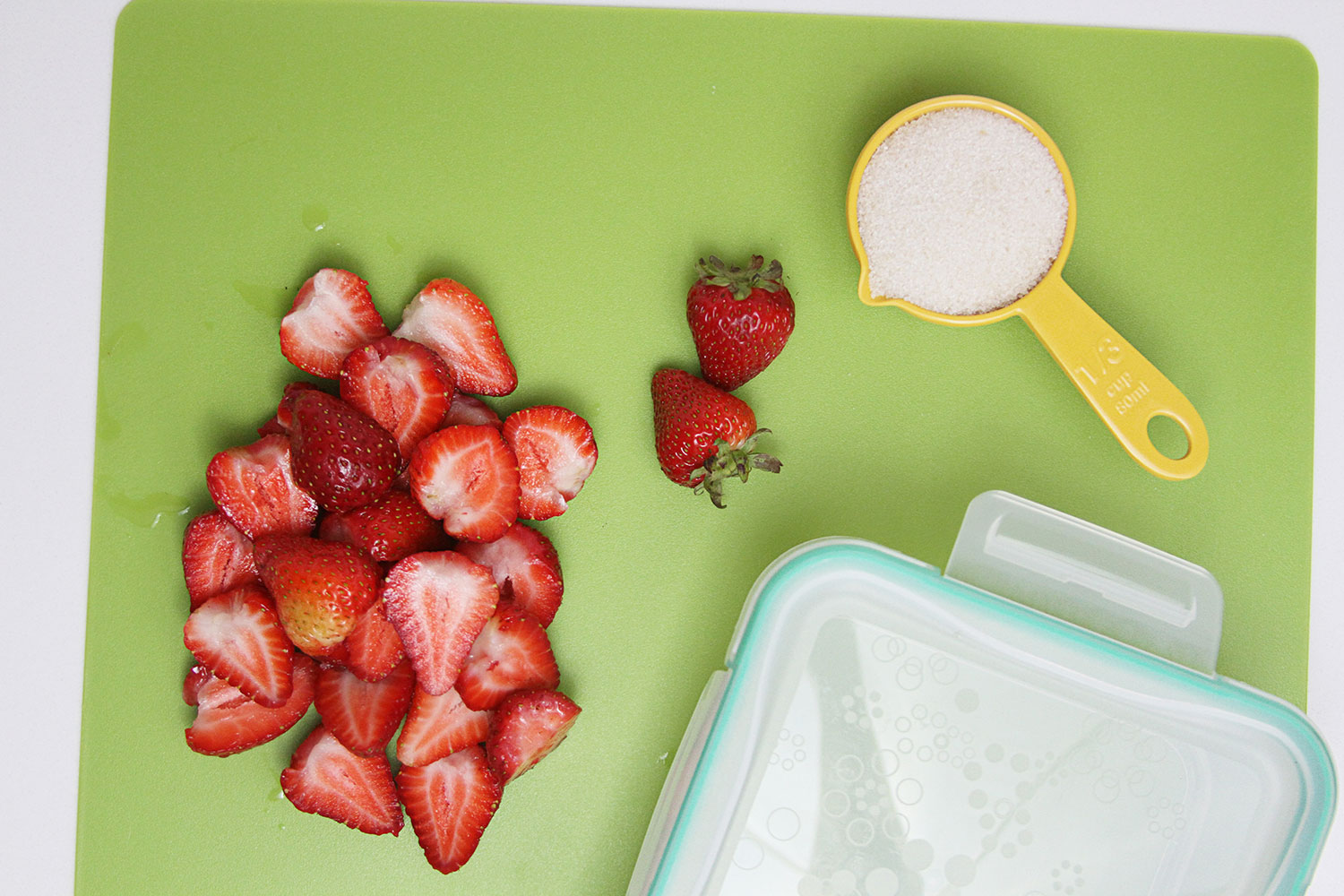 How to Store Strawberries & Keep Them Fresh - Shari's Berries