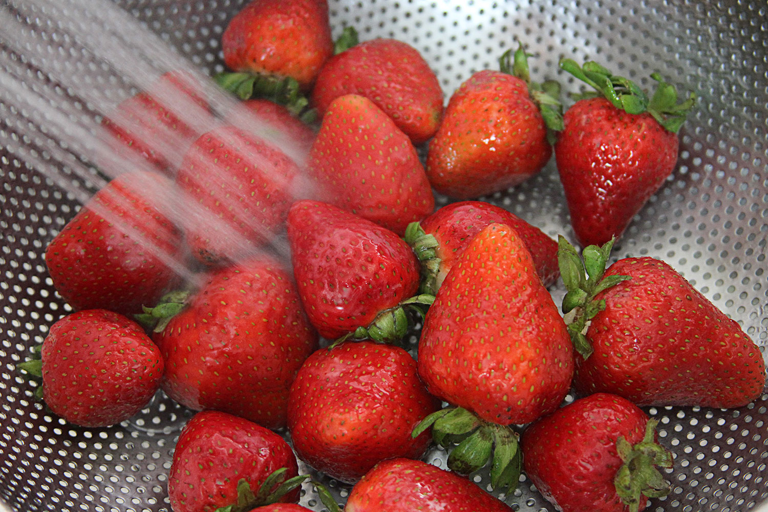 How to Store Strawberries & Keep Them Fresh - Shari's Berries