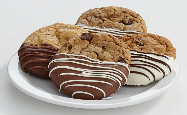 Cookie Dunking 2.0 | Shari's Berries
